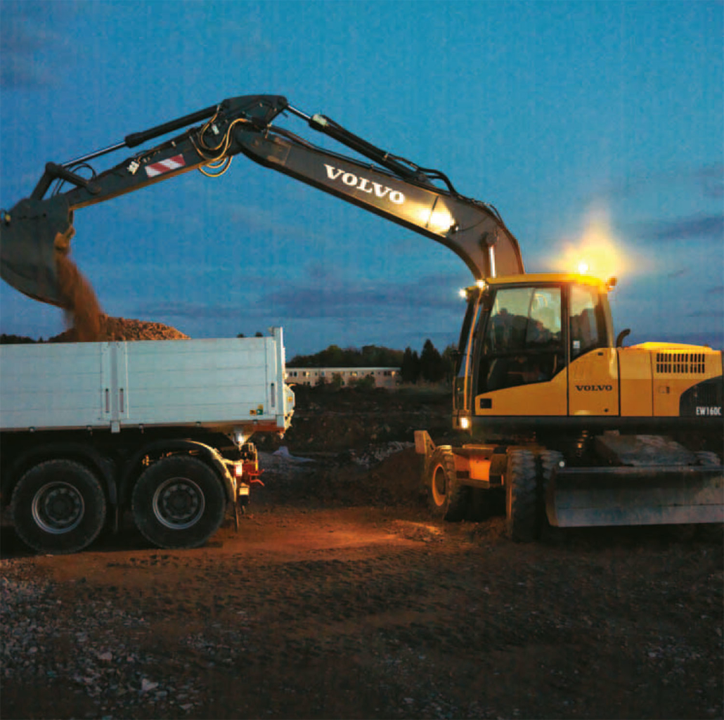 Maskinpark - Tjällmo Grävmaskiner AB